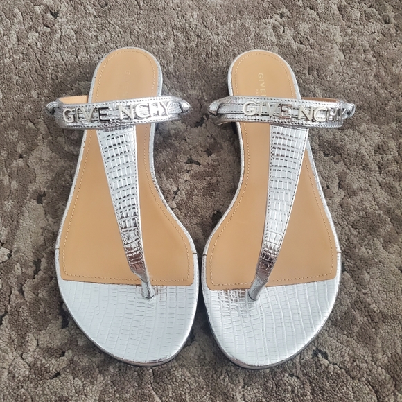 Givenchy | Shoes | Givenchy Metallic Silver Logo Thong Sandal Flats 36 ...